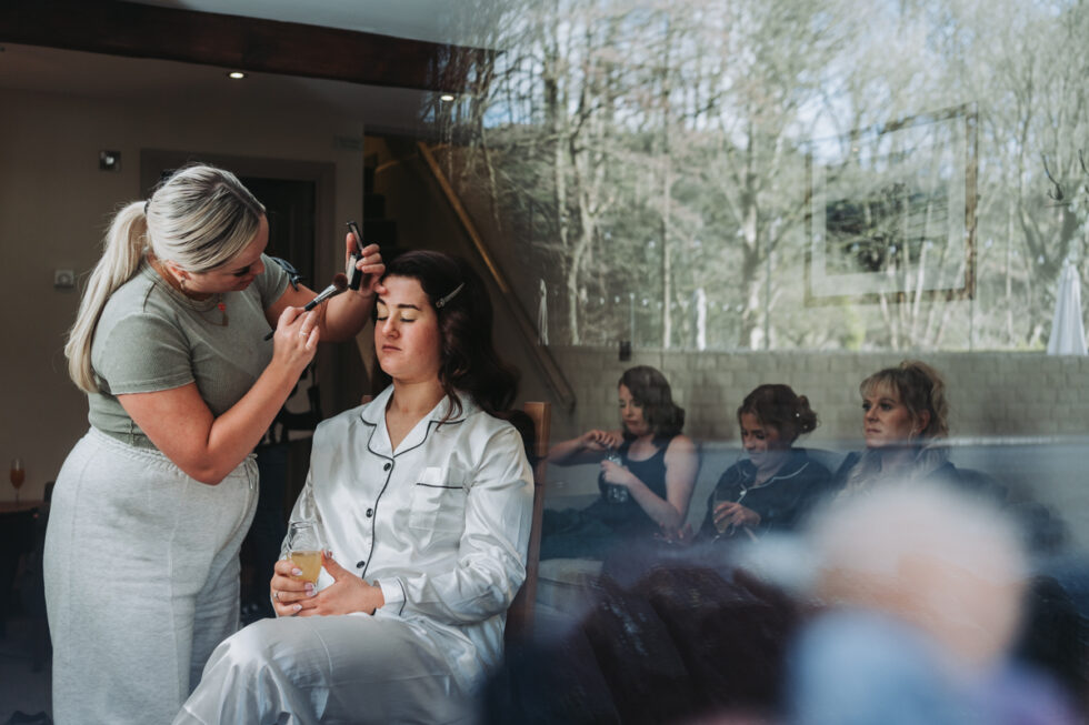 Oly & Lizzie's Huddersfield Wedding - Anna Wood Photography