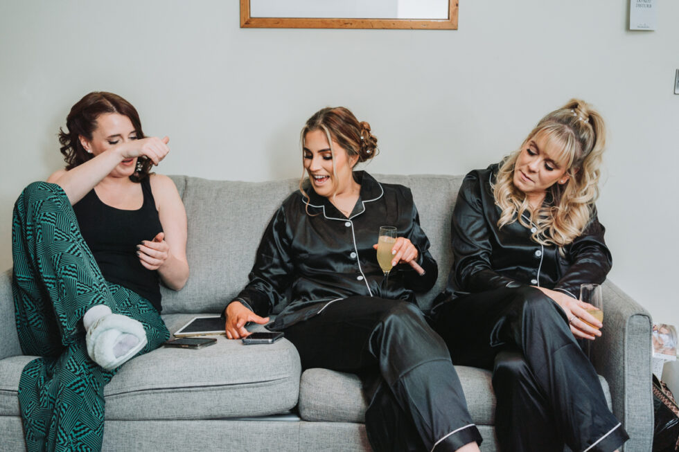 Oly & Lizzie's Huddersfield Wedding - Anna Wood Photography